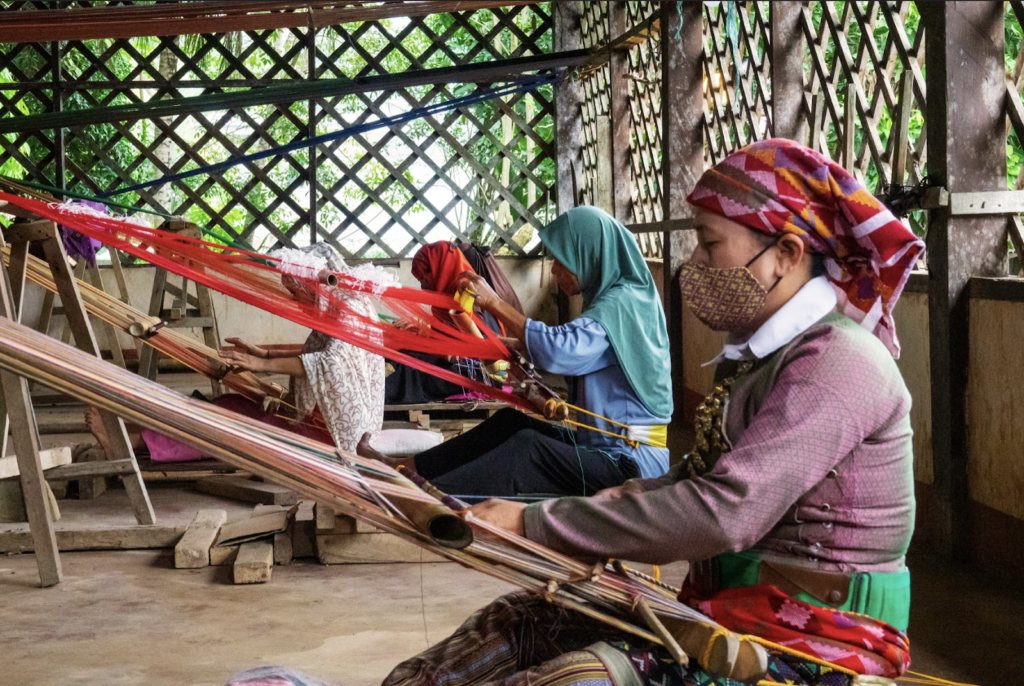 Immerse Yourself in Culture Through Yakan Master Weaver Ambalang Ausalin