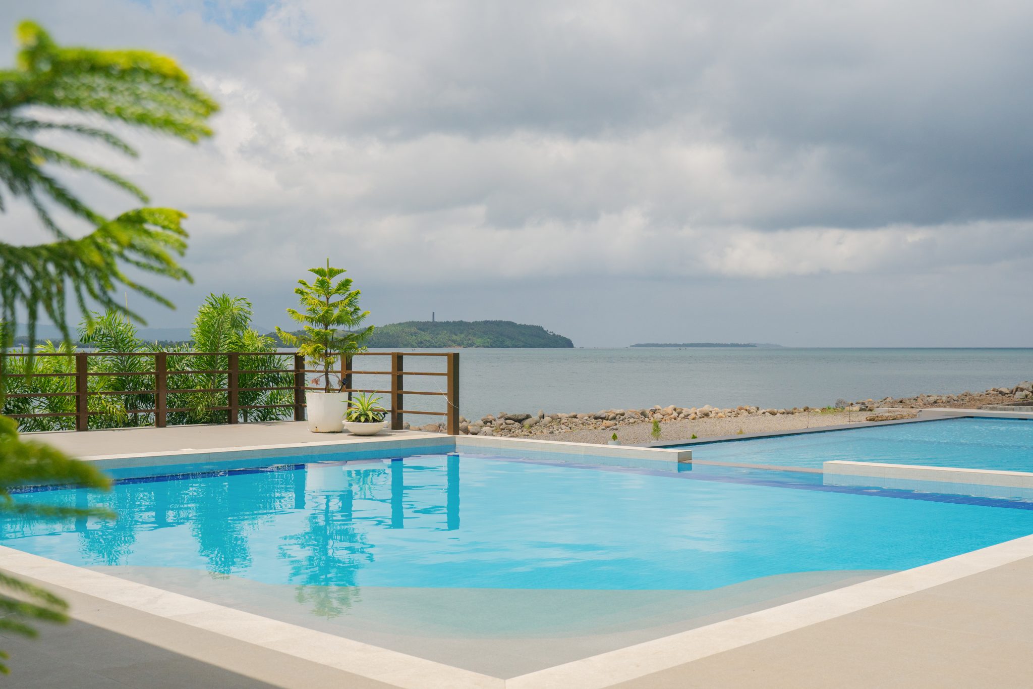 12 Family-Friendly Hotels for Your Bicol Vacation